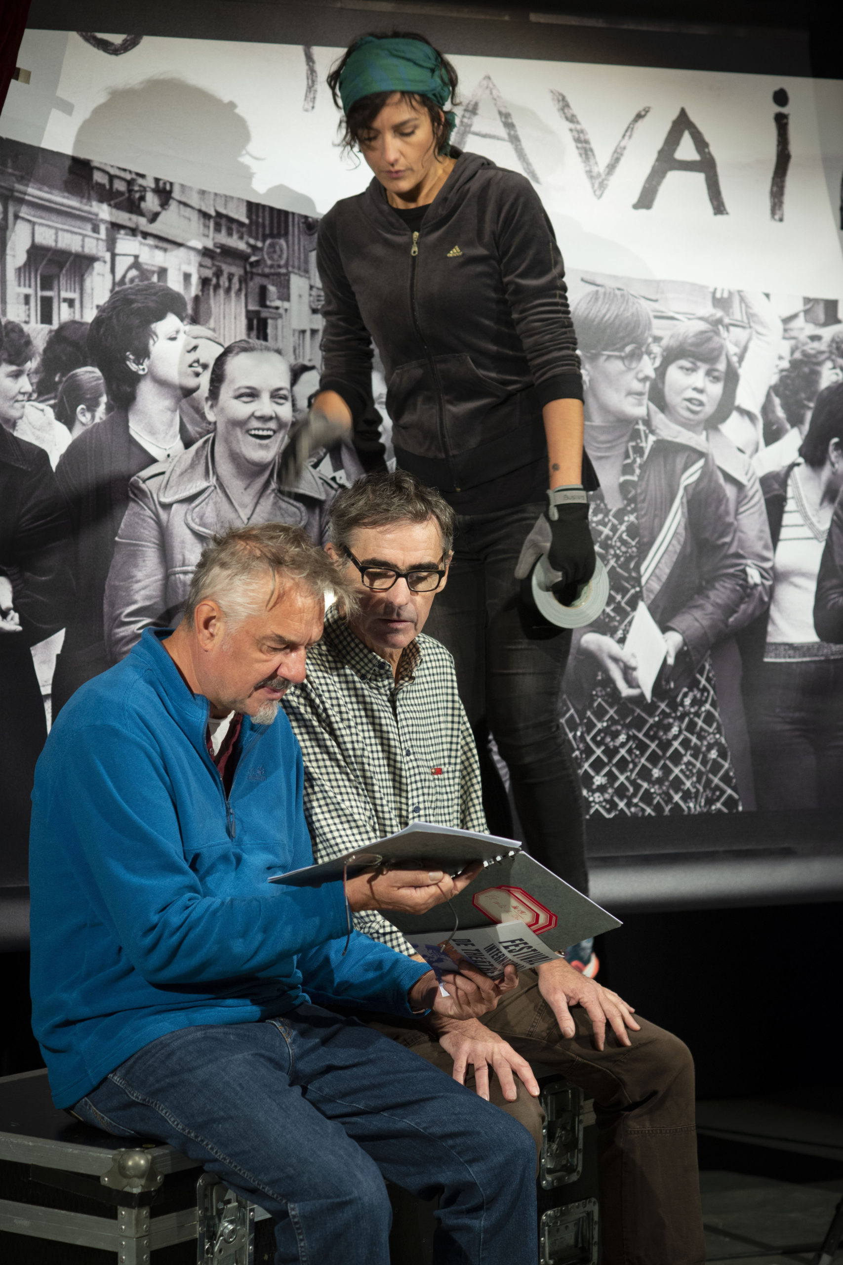 « Et voilà le travail! » – Théâtre des Travaux et des Jours